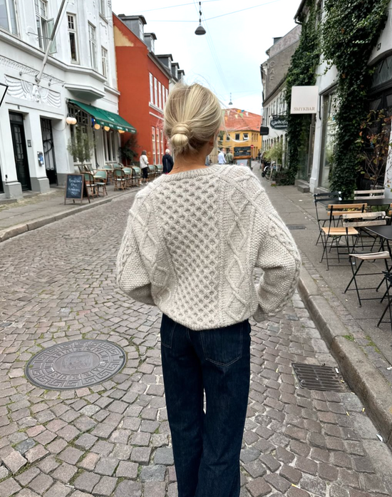 Dagmar Jacket by PetiteKnit x Hjelholt – BichesetBuches